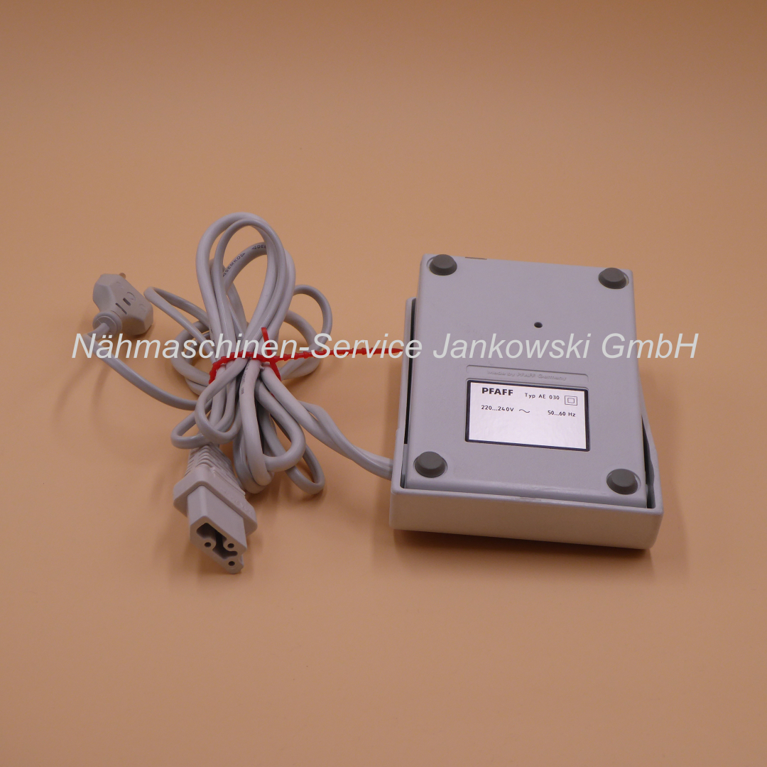 Ersatzteile-Onlineshop | PFAFF Anlasser Pedal AE030 OV hobbylock 4762 ...
